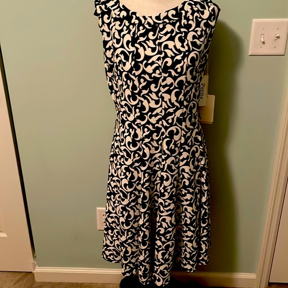 Haani | Dresses | Haani Nwt Fit Flare Sleeveless Dress Lp | Poshmark